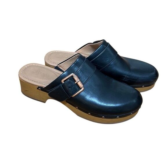 Universal Thread | Shoes | Universalthread Buckled Clogs | Poshmark